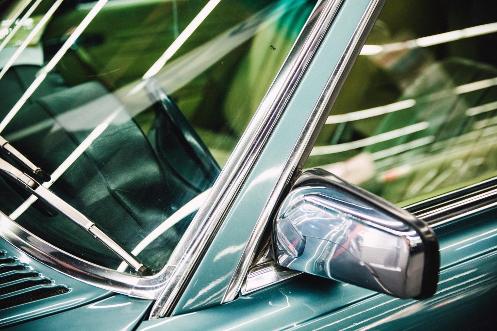 Choosing the Right Metalized Window Tint Options - Best Car Tinting